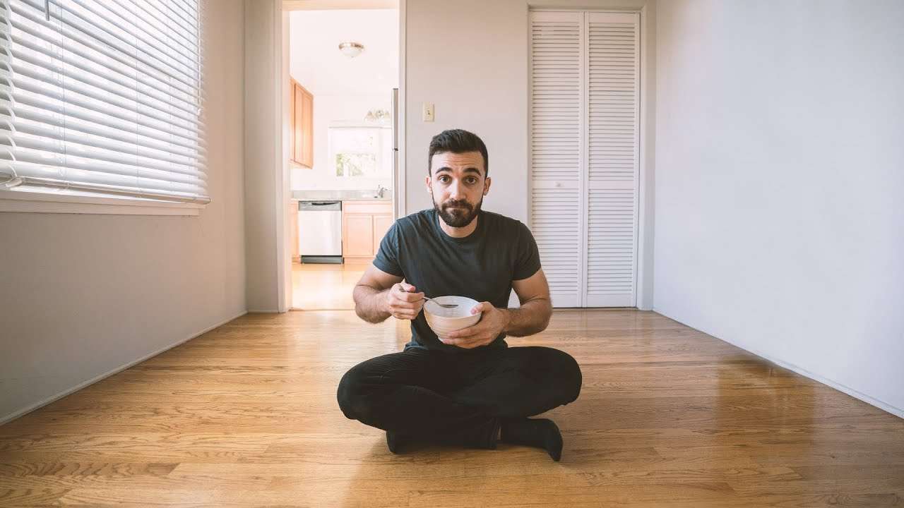 A Day In The Life - Minimalism. - ELT Buzz Video Lessons